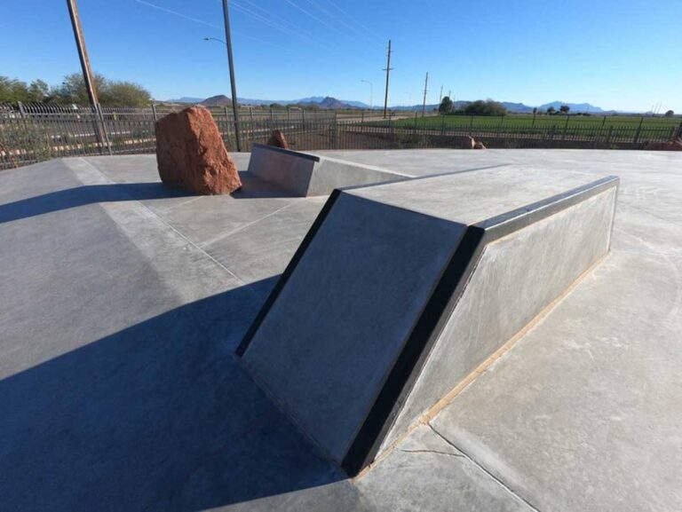 WOLF Skatepark 2025 => STRAY ROCKET